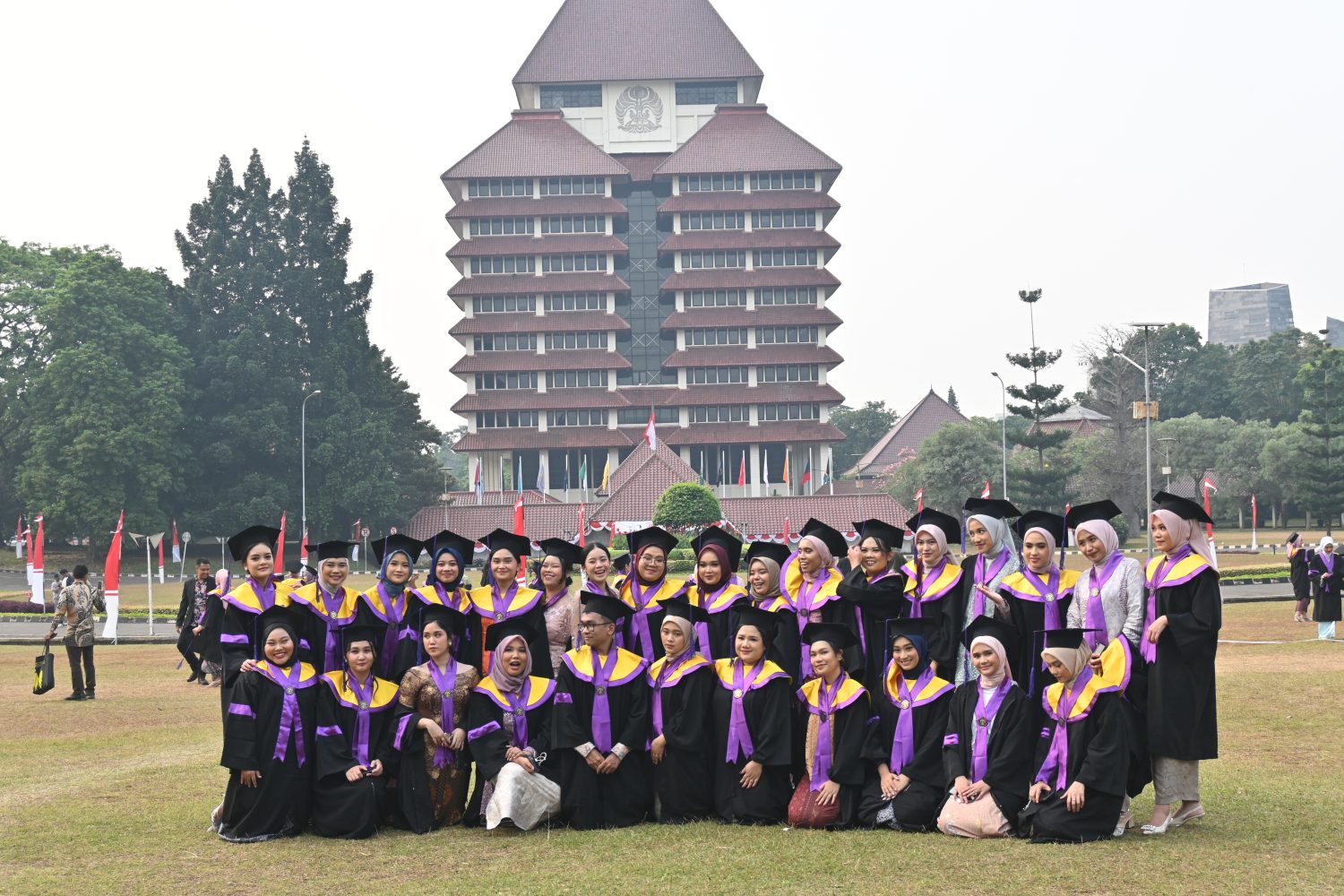 Wisuda UI Semester Genap 2024, 11 Wisudawan Sarjana dan Pascasarjana ...