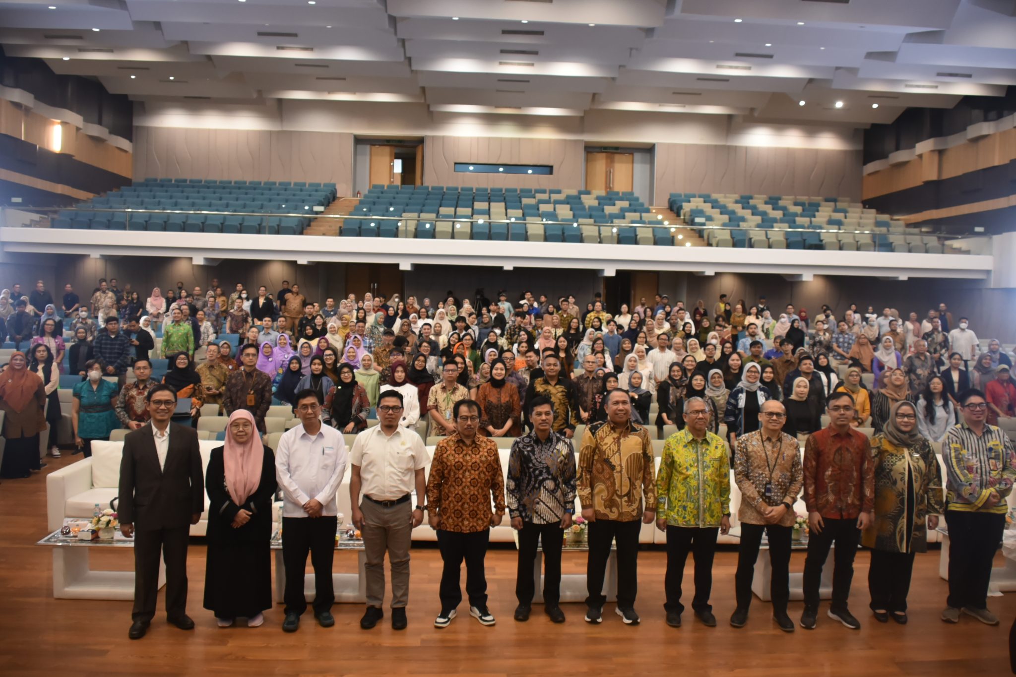 FKM UI dan BPJS Kesehatan Gelar Seminar Nasional Kesehatan 2025: Sinergi Multisektor untuk ...