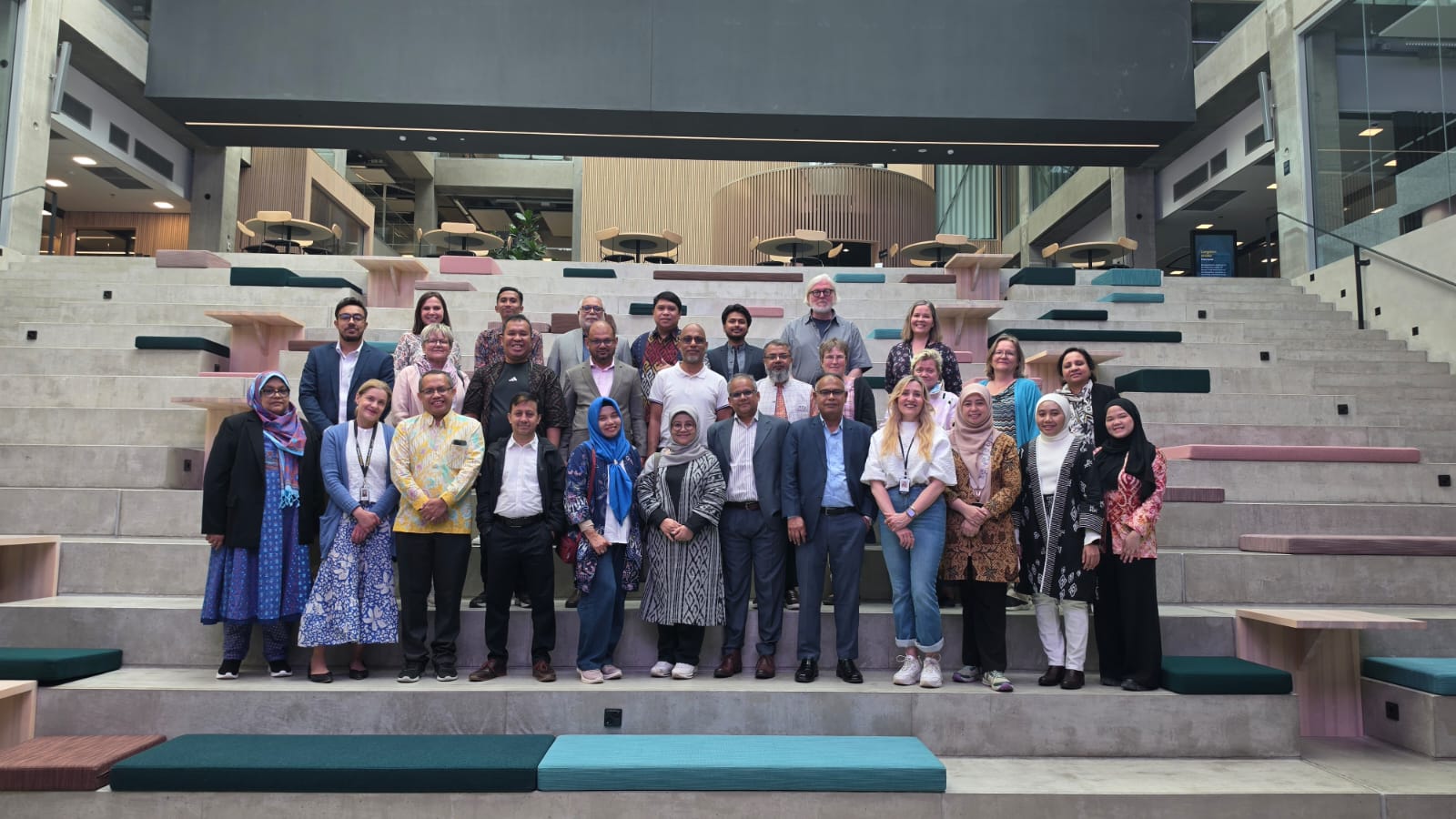 Dekan FKM UI Perkuat Kolaborasi Internasional melalui Program RESHAPE ...
